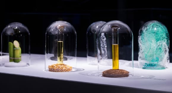 Plastic: Remaking Our World