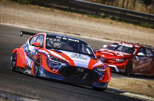 Introducing the eTouring Car World Cup (ETCR)