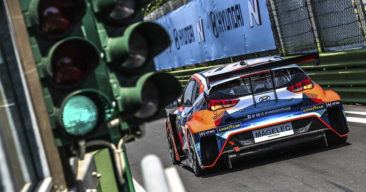 Introducing the eTouring Car World Cup (ETCR)