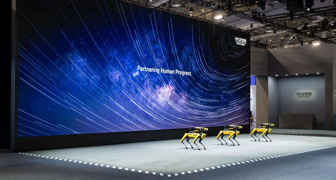 Hyundai Motor Group brings AI Robotics to life at the CES 2026