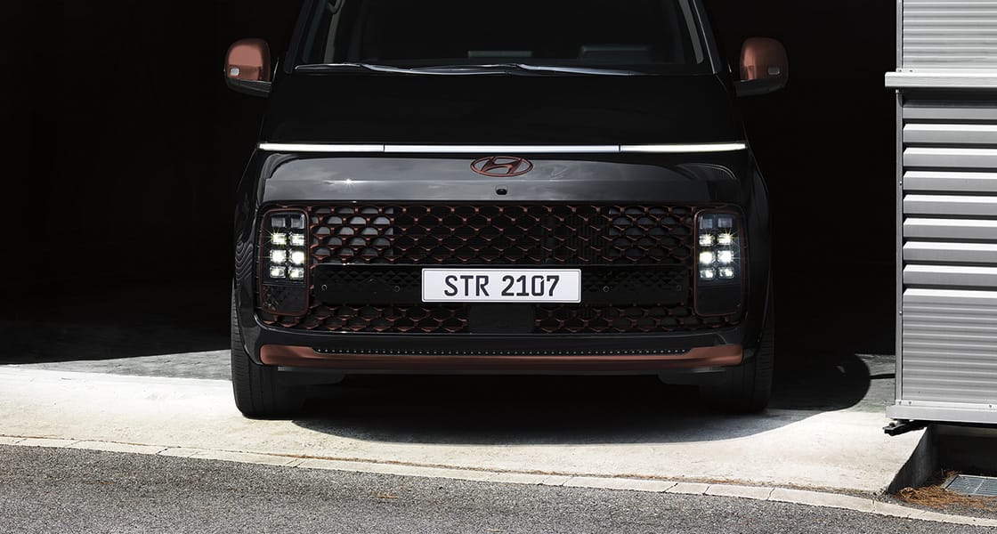 STARIA Premium | MPV - Hyundai Worldwide
