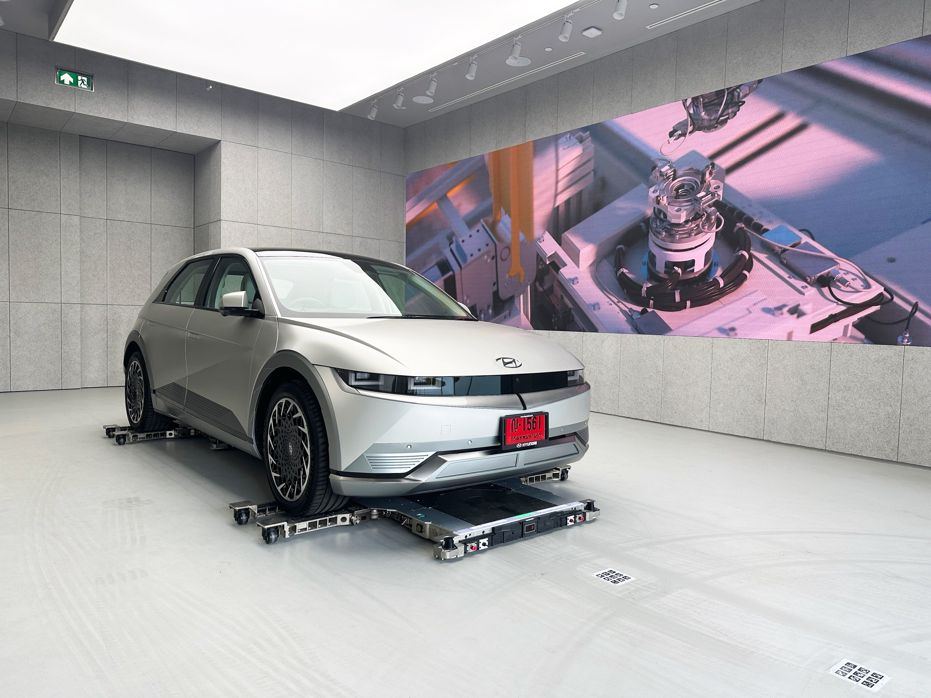 Hyundai Electrifies in Thailand with Grand Opening of New IONIQ Lab