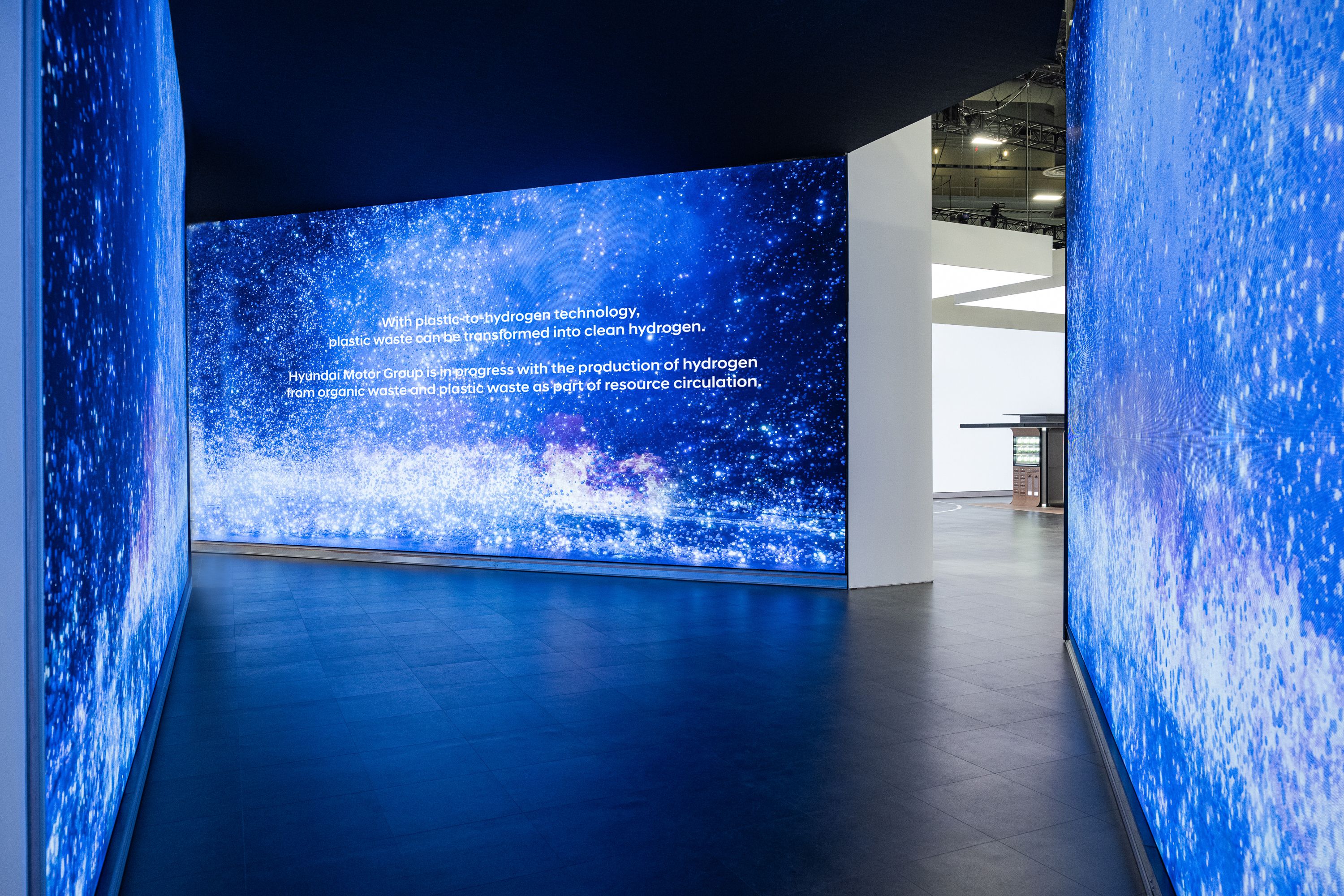 Hyundai Motor Exhibition at CES 2024 Envisions Transition to Hydrogen Energy and Software ...