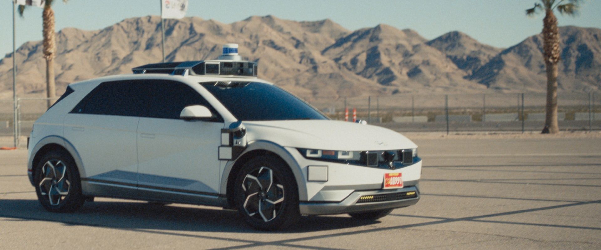 Hyundai IONIQ 5 Robotaxi Passes Simulated Driver s License Test in Support of Mobility Objective