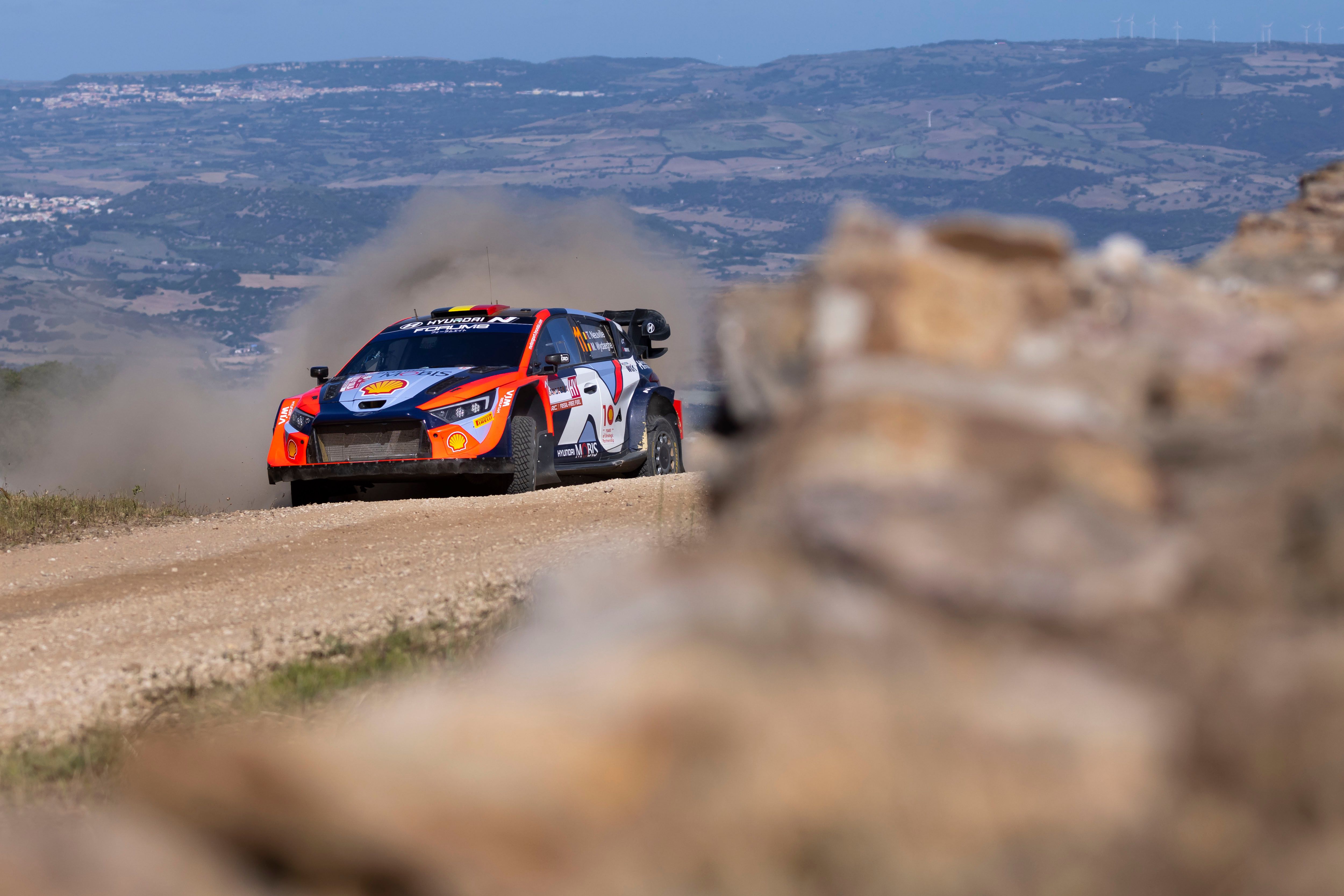 Hyundai Takes 1st and 3rd at Rally Italia Sardegna